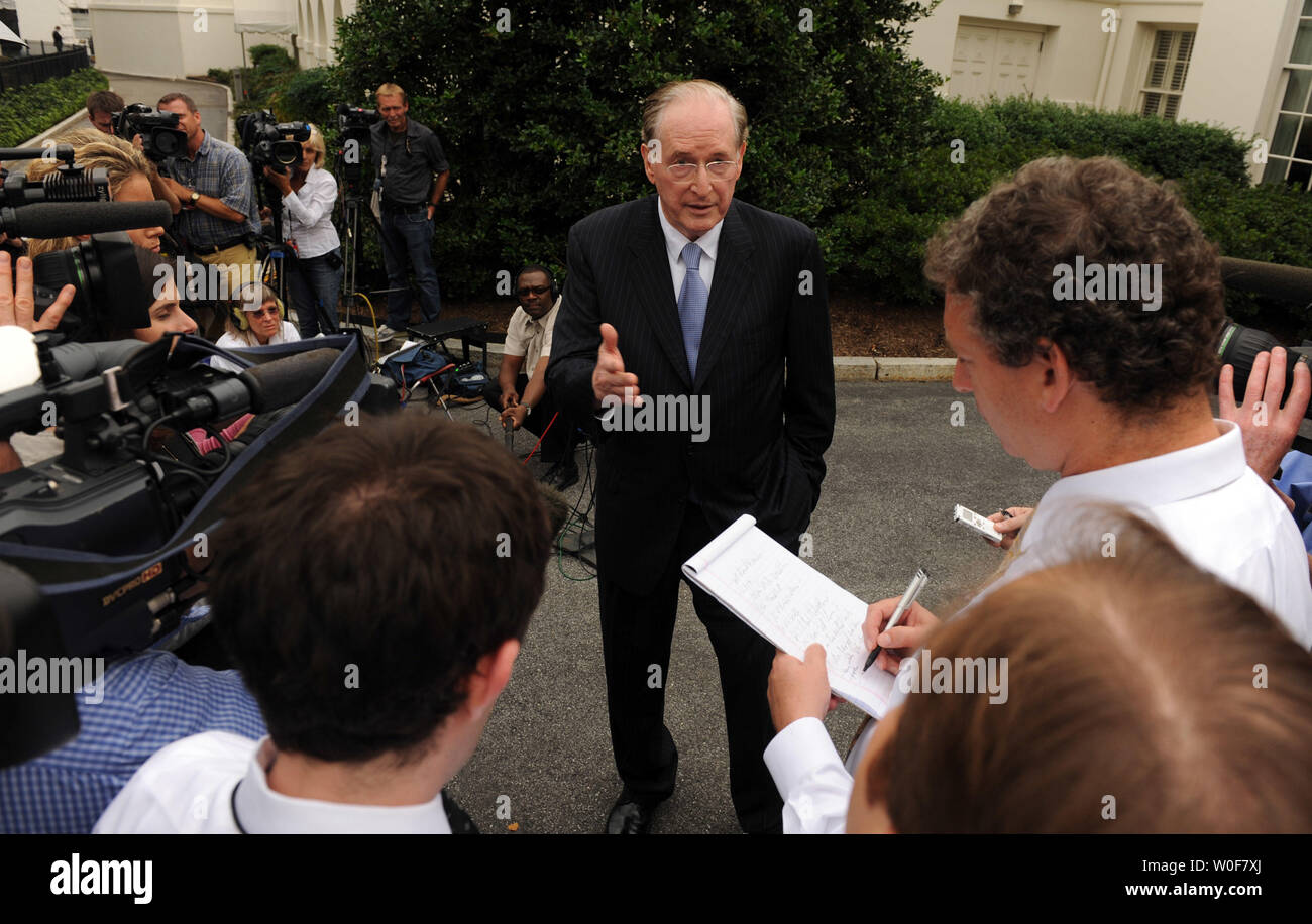 Sen. John Rockefeller IV, D-WV, speaks to reporters after meeting with ...