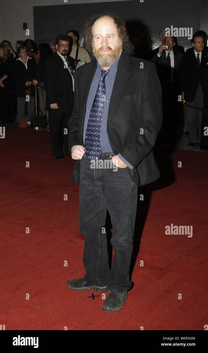 Steven Wright arrives at the Kennedy Center for the 12 Annual Mark ...