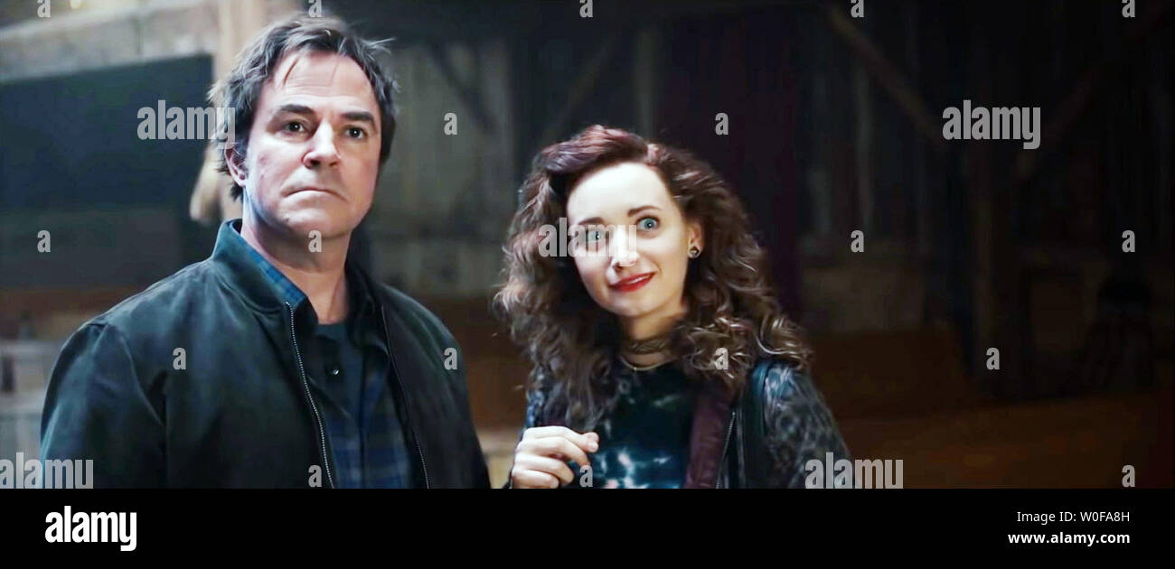 GHOST LIGHT, from left: Roger Bart, Caroline Portu, 2018. © Giant ...