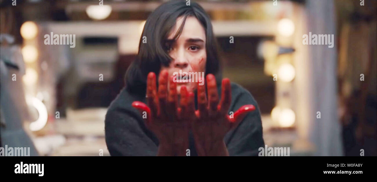 GHOST LIGHT, Shannyn Sossamon, 2018. © Giant Pictures / courtesy ...