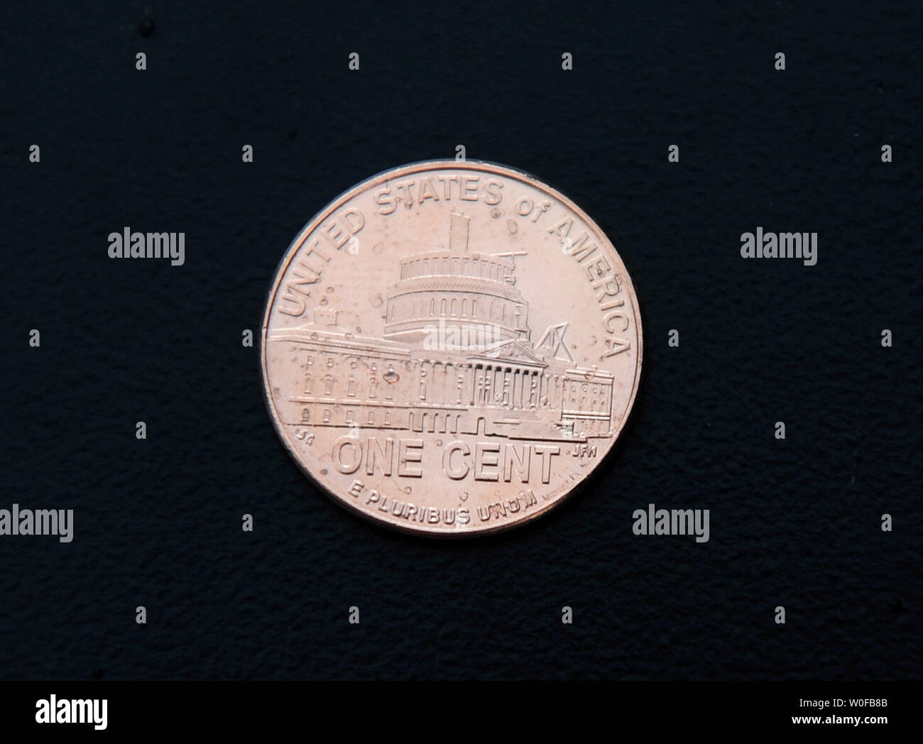 The 2009 version of the Lincoln bicentennial penny is seen at a ...