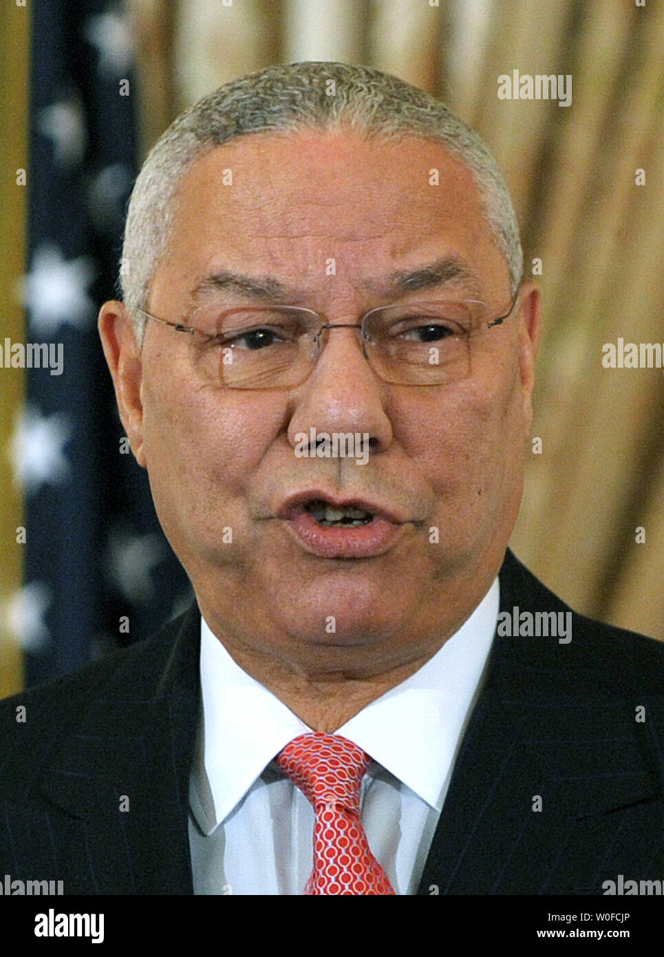 Former Secretary of State Colin Powell speaks before his official ...