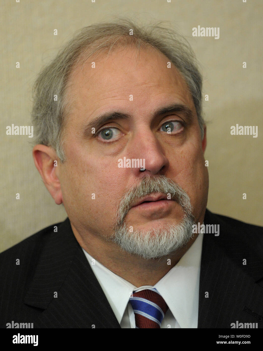 Robin robinson hi-res stock photography and images - Alamy