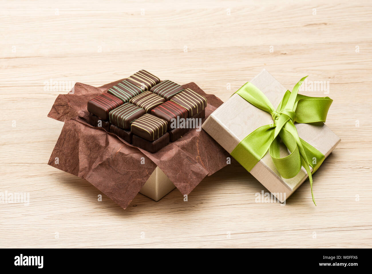 Swiss chocolates hi-res stock photography and images - Alamy
