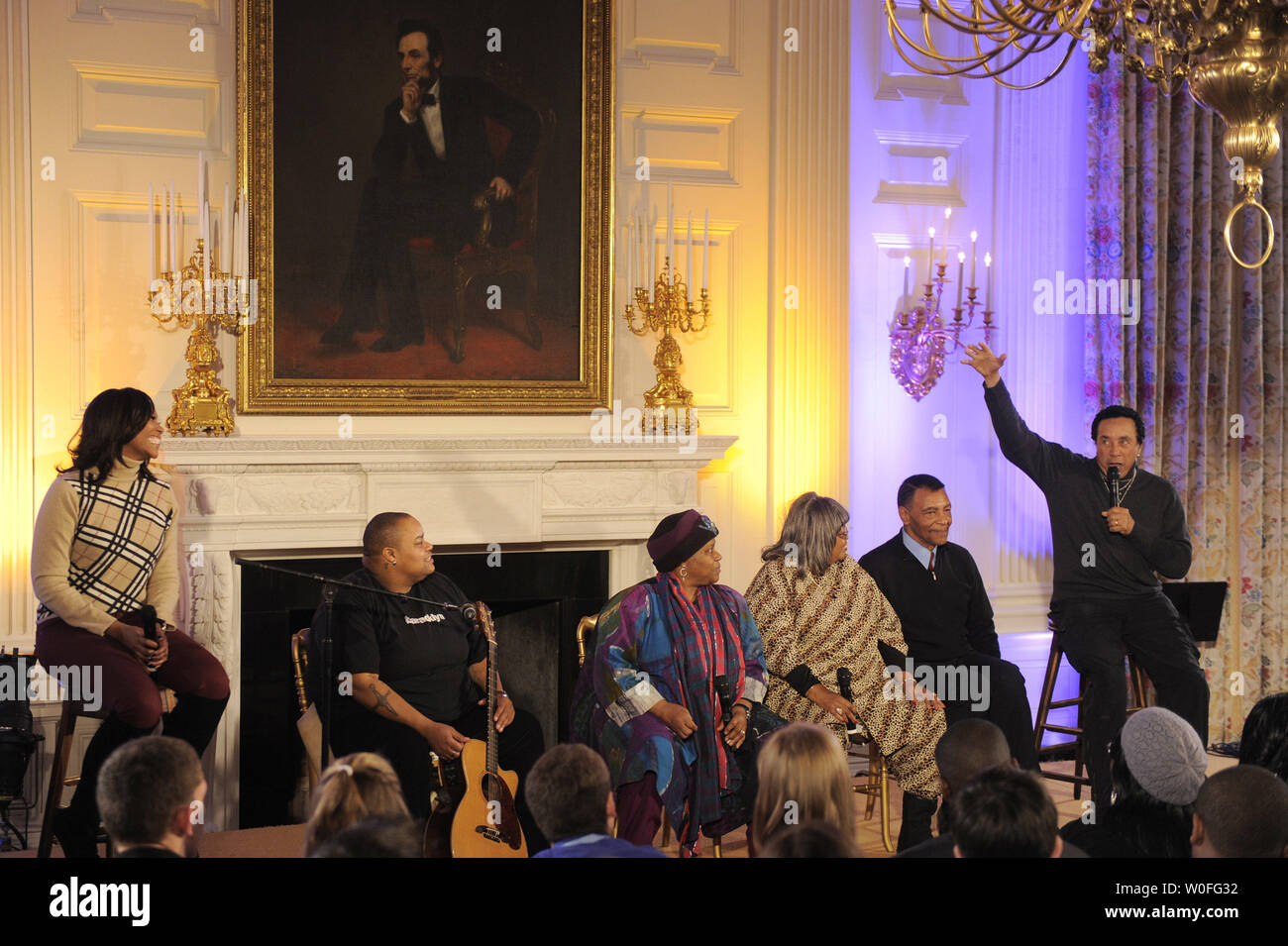 Dr charles harris hi-res stock photography and images - Alamy