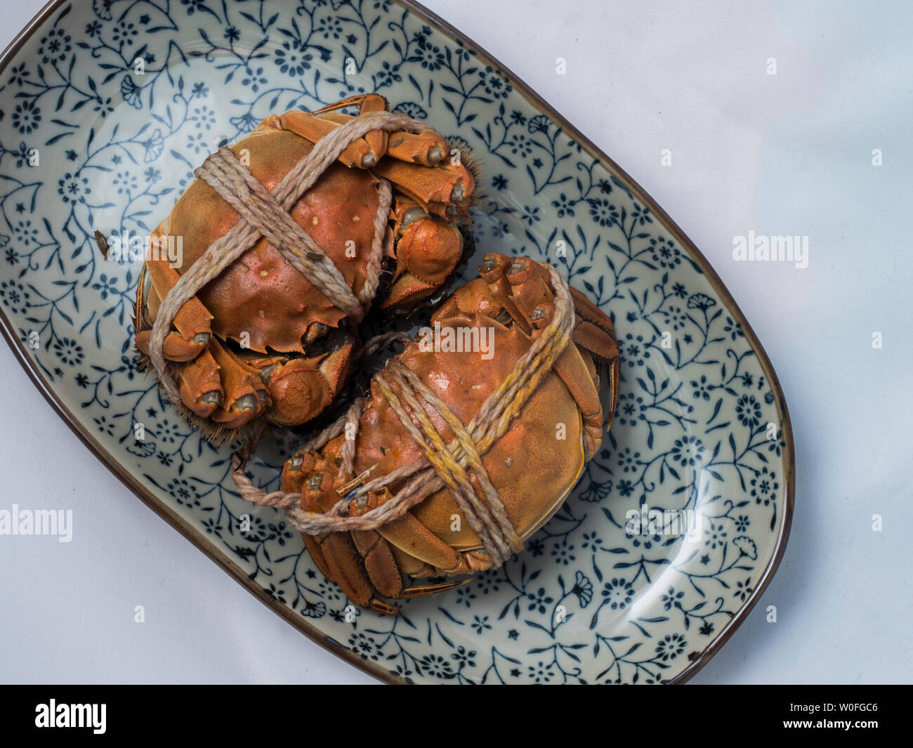 Crustaceans shell and vegetables hi-res stock photography and images ...