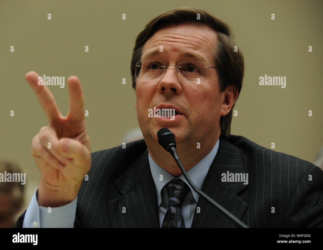 James lentz hi-res stock photography and images - Alamy