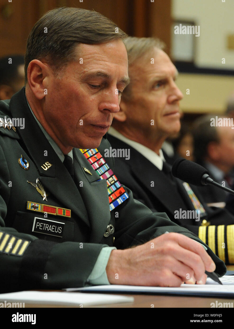 U s army special operations command hi-res stock photography and images ...