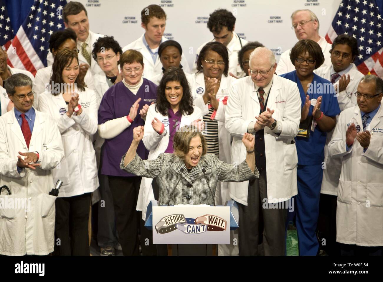 Health care jan schakowsky hi-res stock photography and images - Alamy