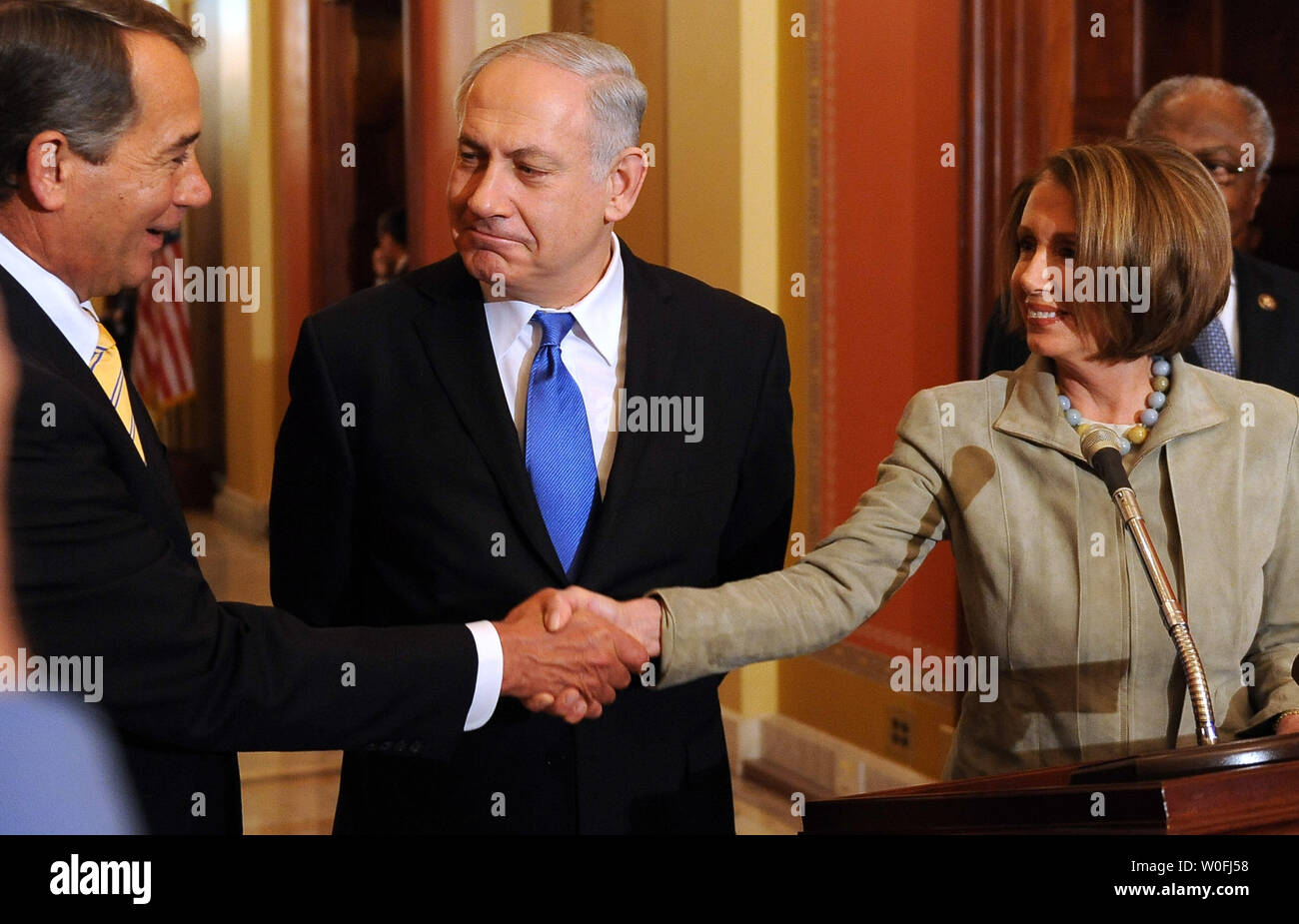 Speaker of the House Nancy Pelosi, D-CA, shakes hands with House ...