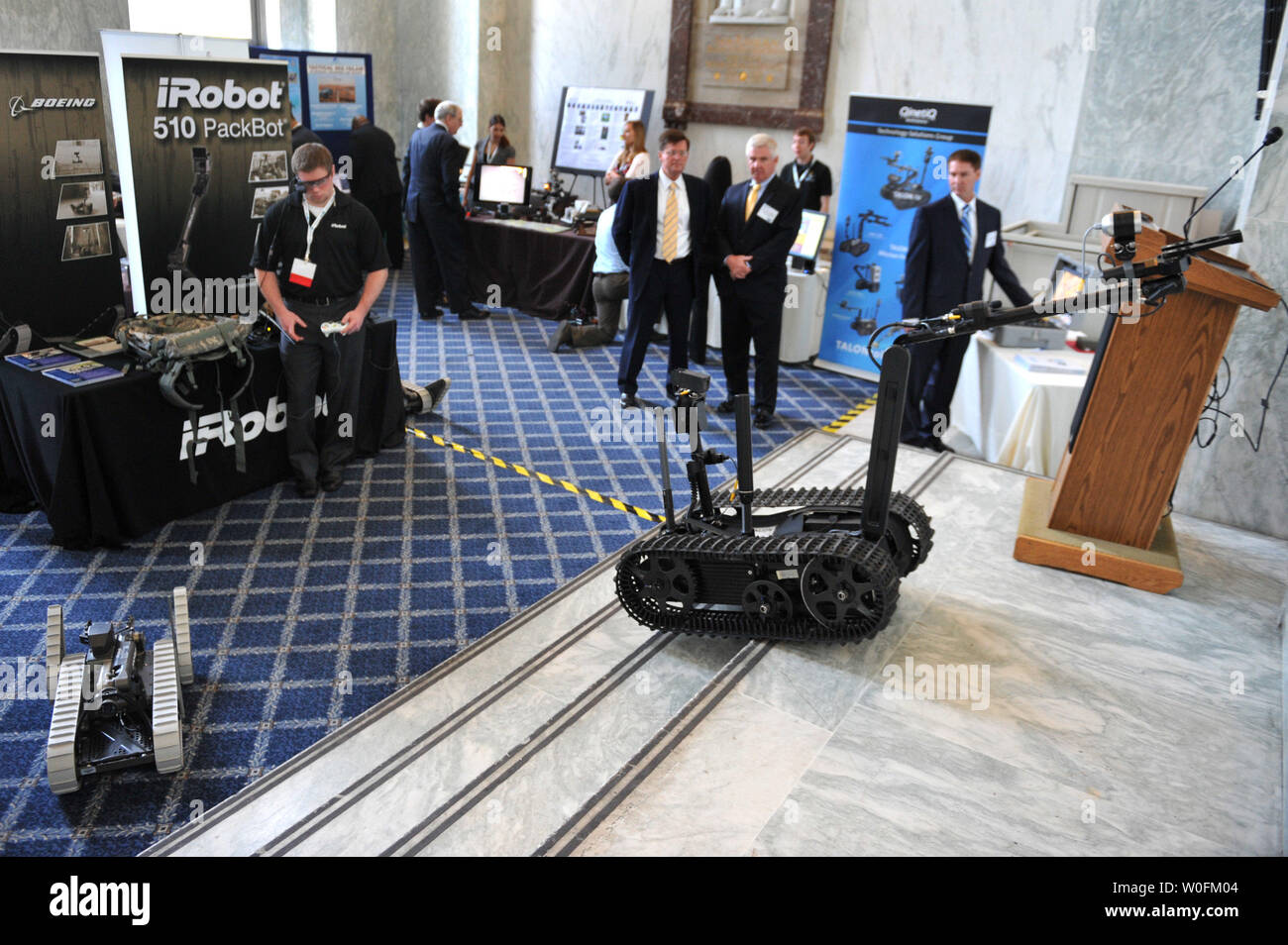 310 sugv boeing hi-res stock photography and images - Alamy