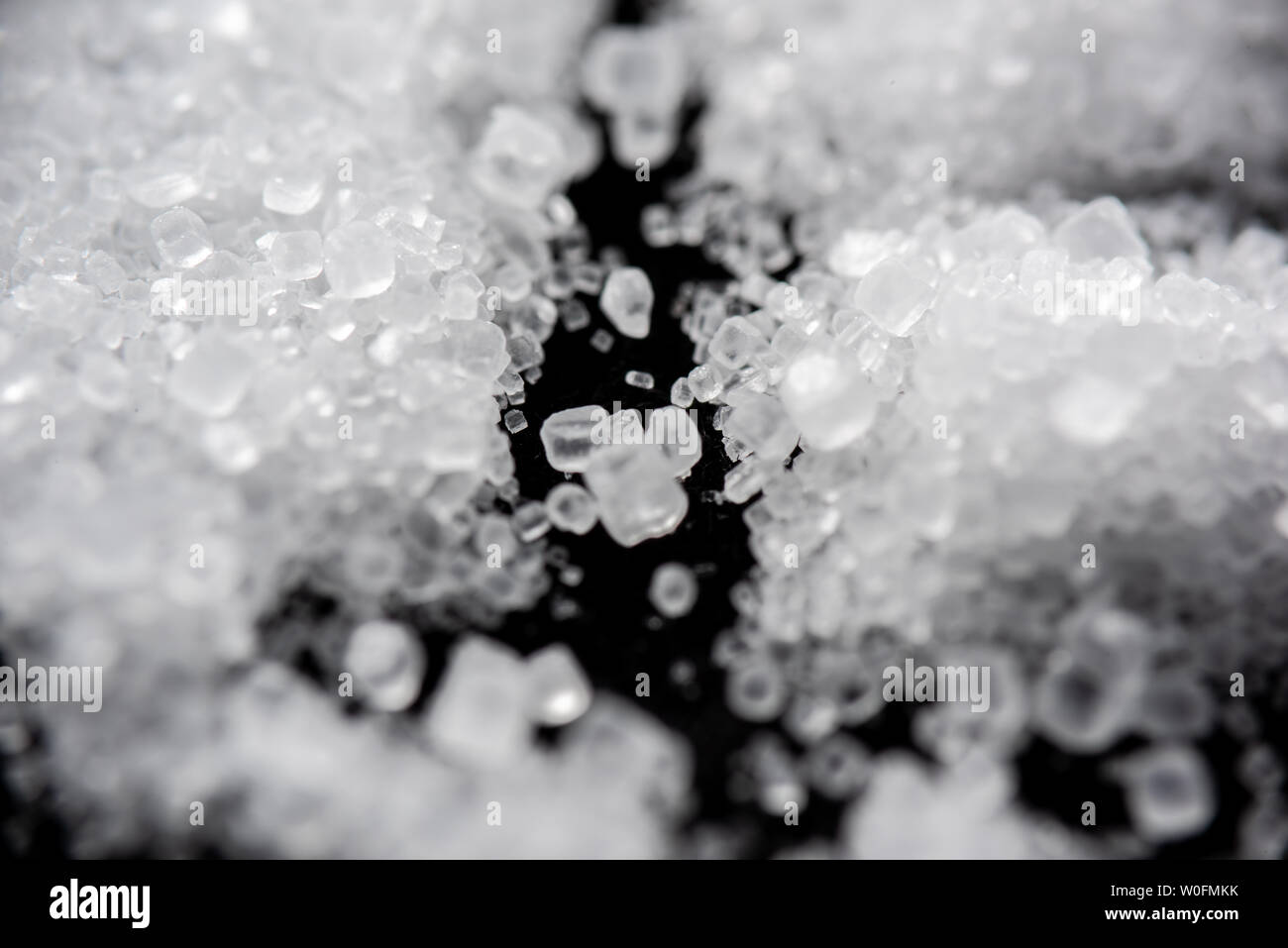 Salt crystalline particles Stock Photo - Alamy