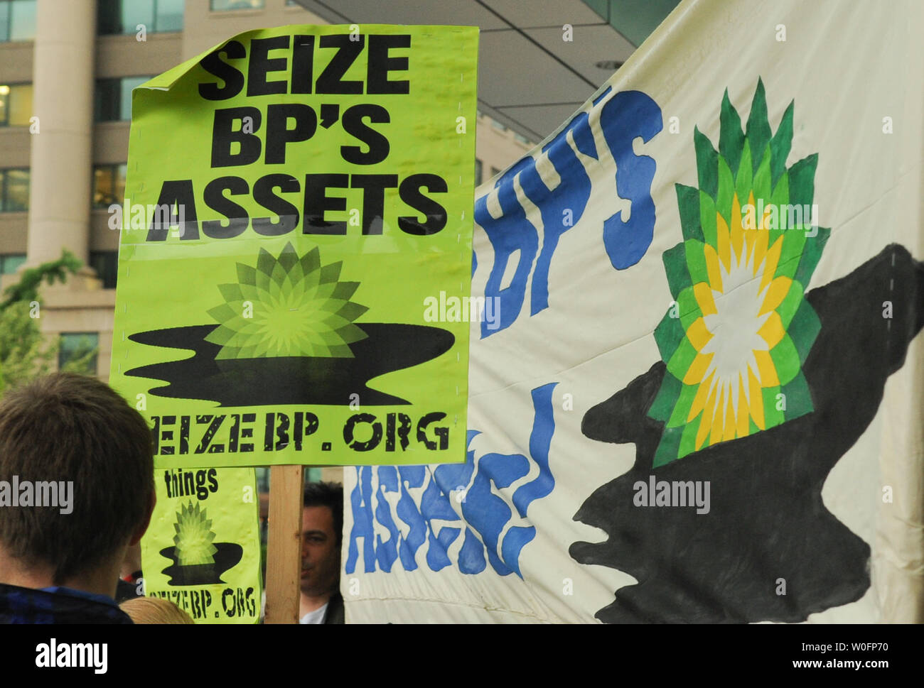 Bp deepwater horizon oil spill protest hi-res stock photography and ...