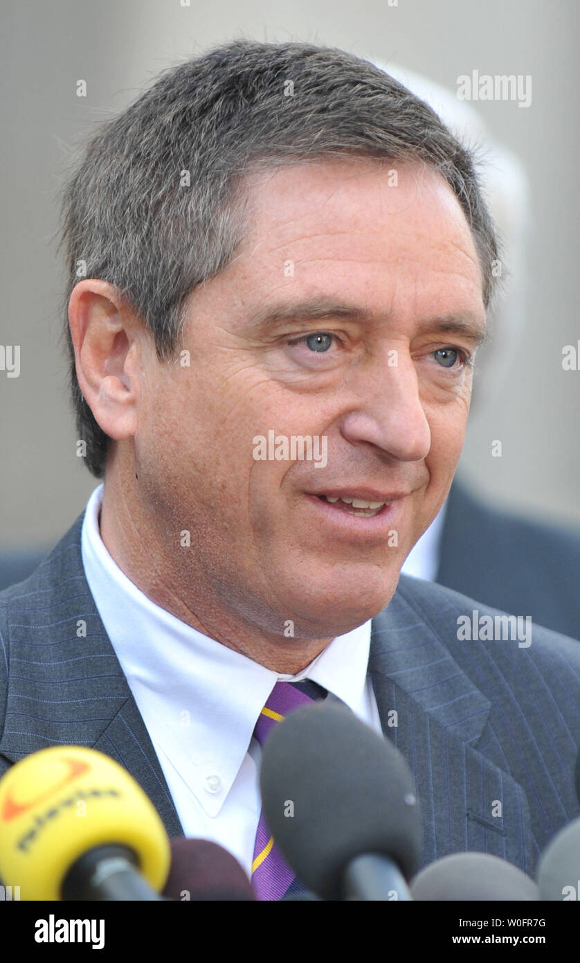 California chief of police rob davis hi-res stock photography and ...