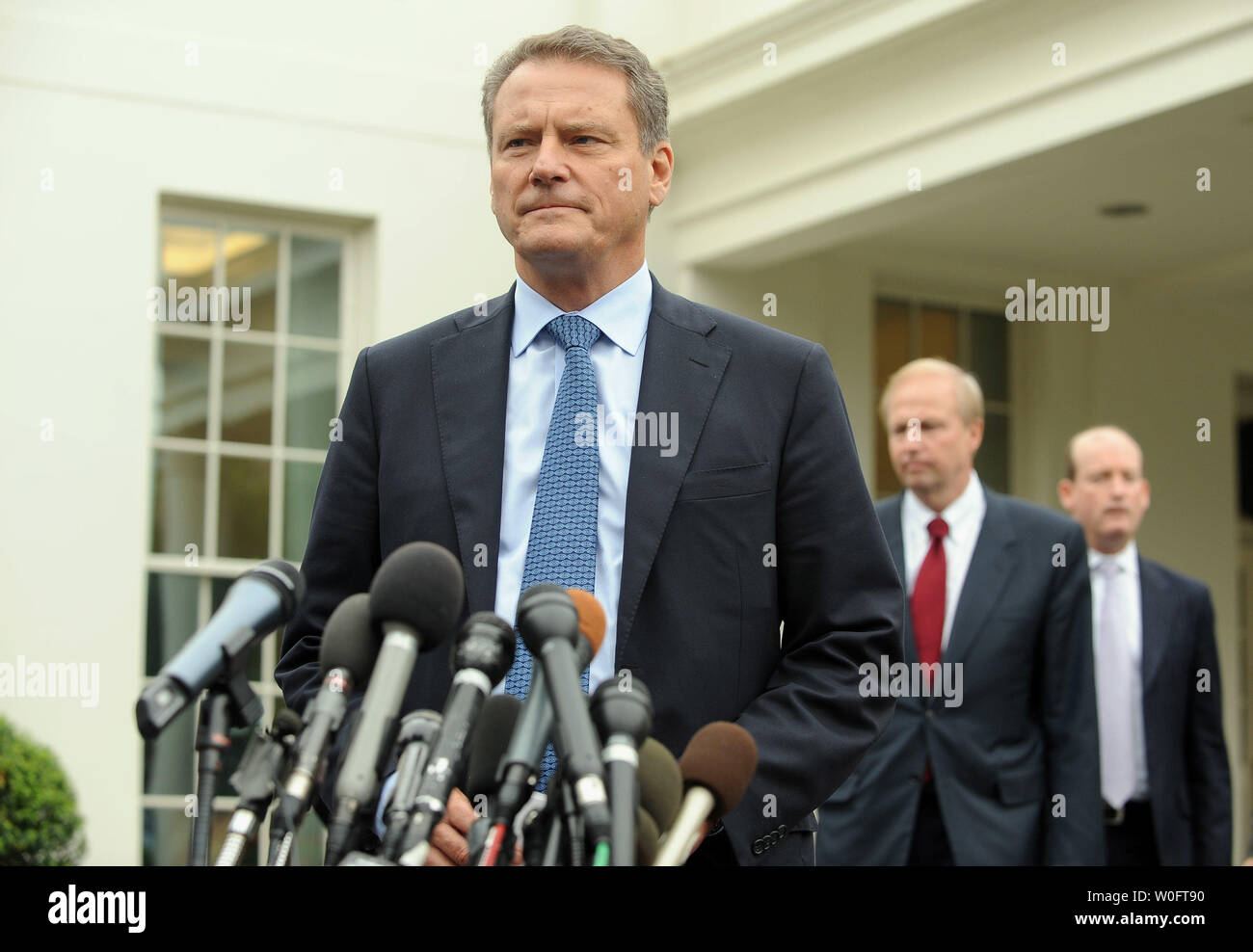 Bob dudley hi-res stock photography and images - Alamy