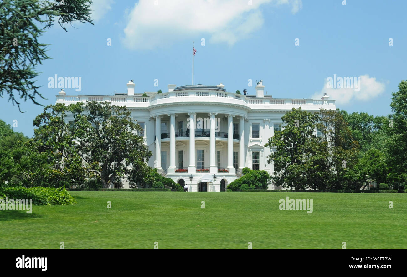 White house south portico washington hi-res stock photography and ...