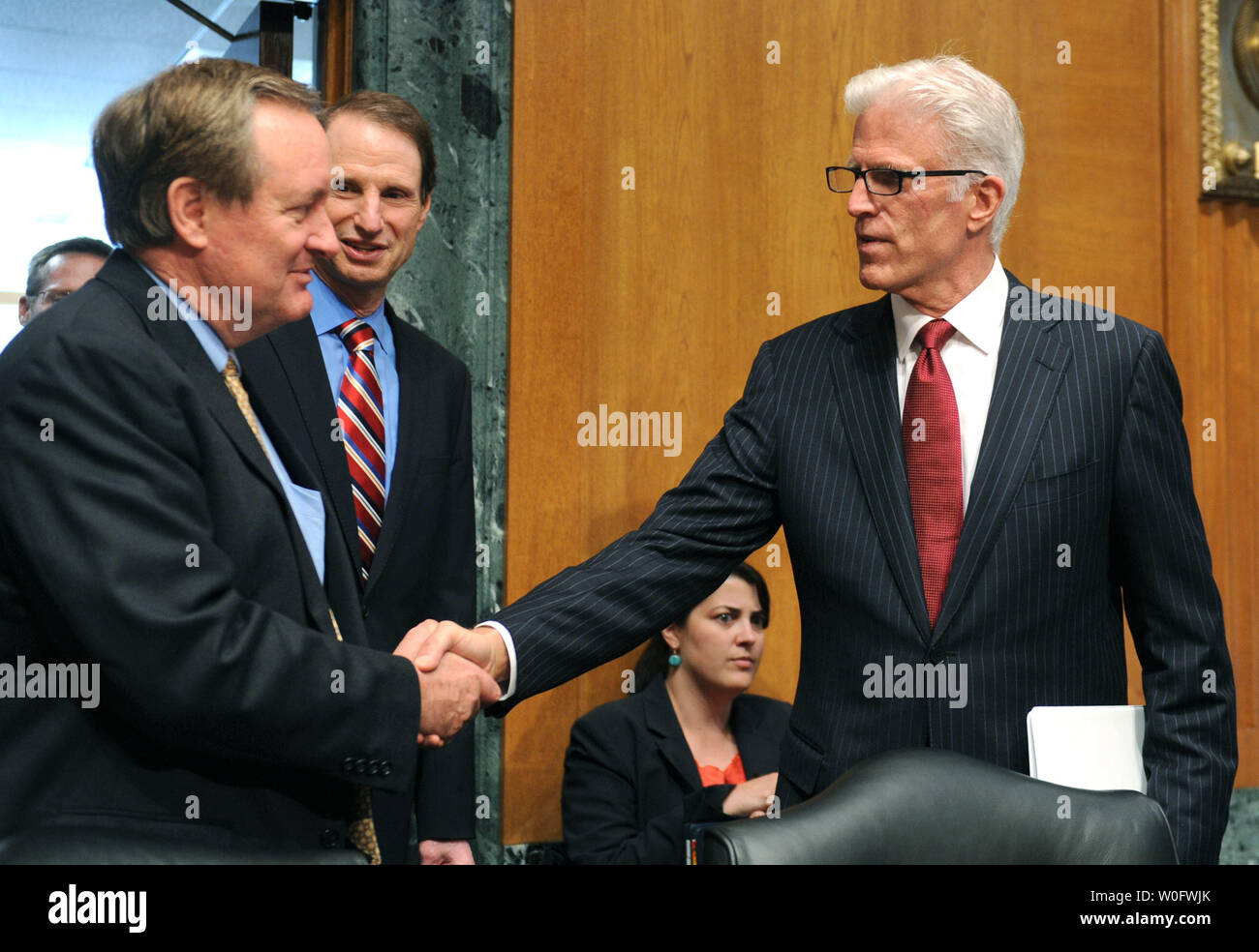 Mike danson hi-res stock photography and images - Alamy