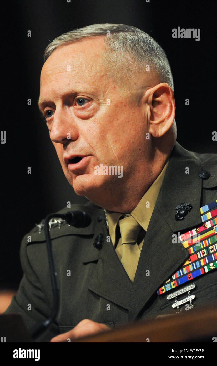 David petraeus hi-res stock photography and images - Alamy
