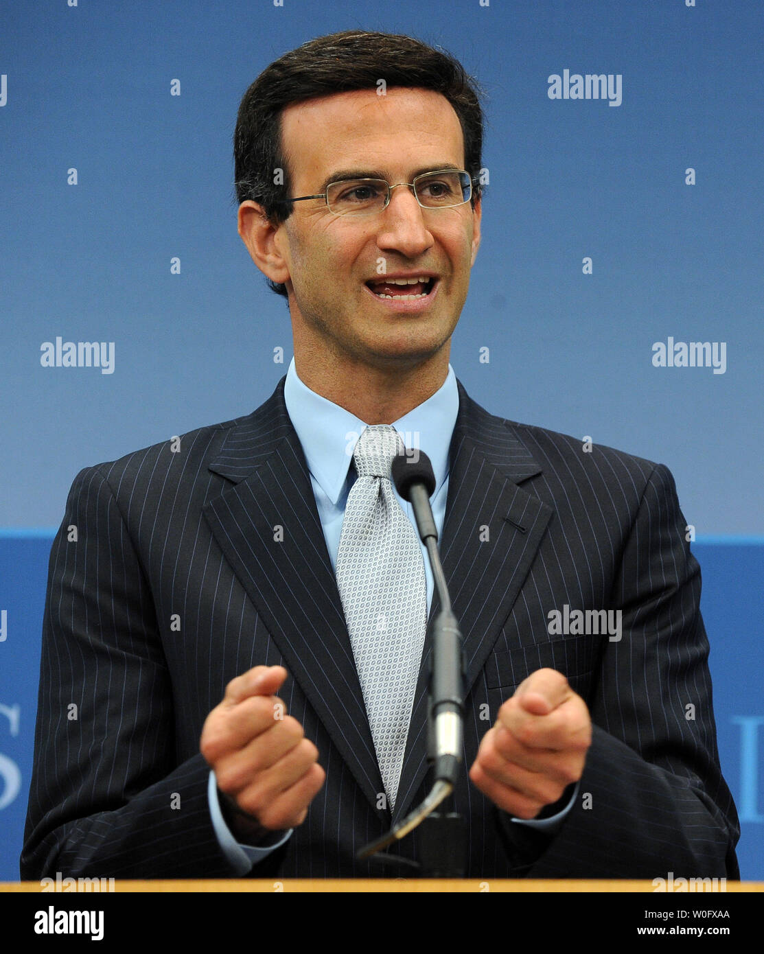 Peter r orszag hi-res stock photography and images - Alamy