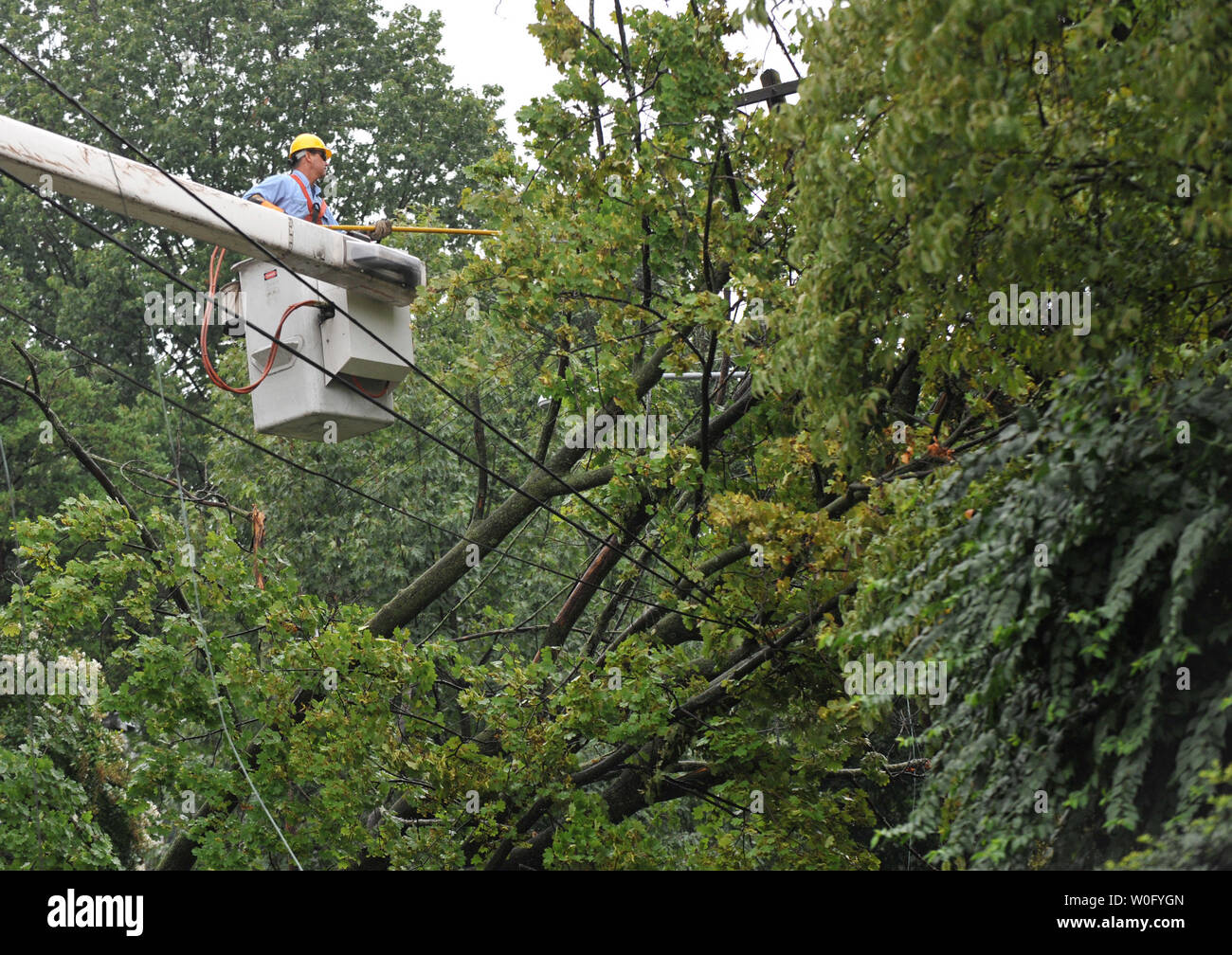 Heavy rain flooding metro hi-res stock photography and images - Alamy