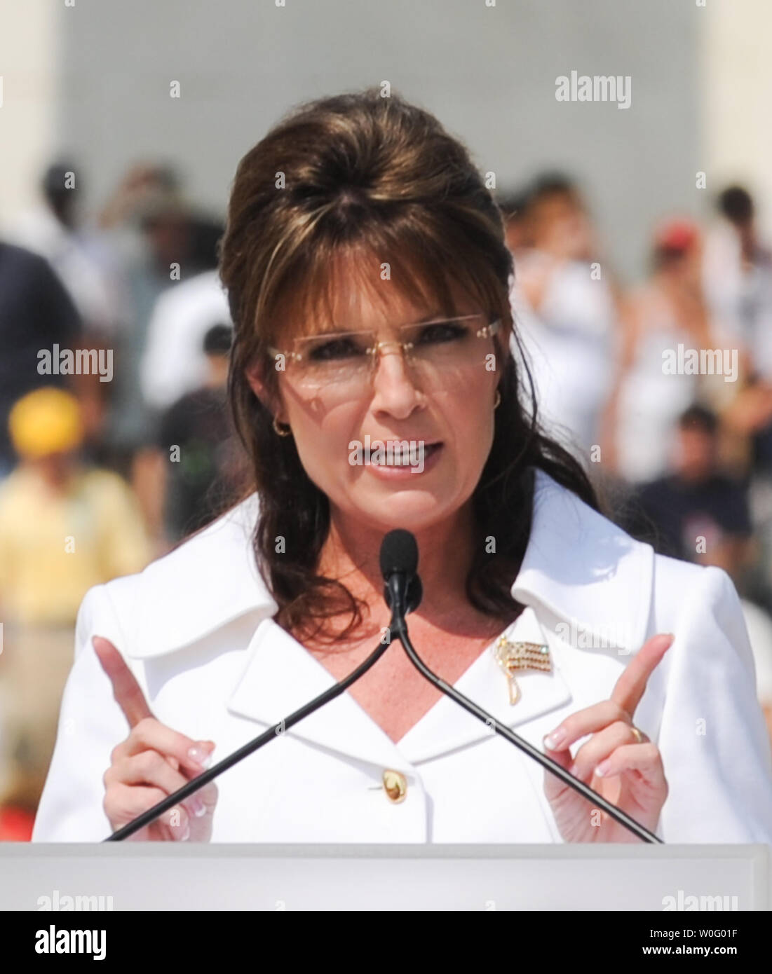 Former Republican Vice Presidential Candidate Sarah Palin speaks at the ...