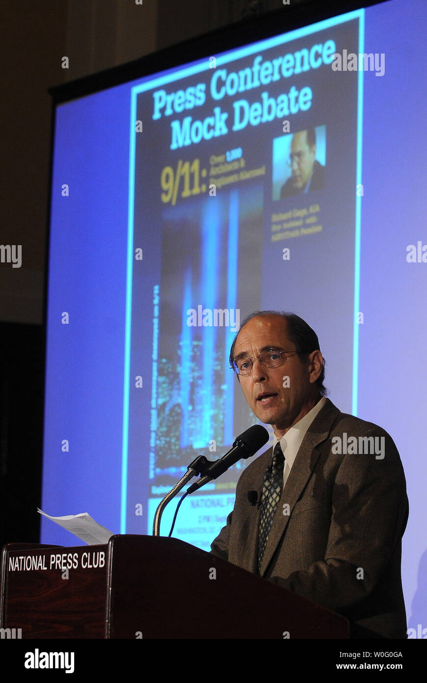 Roger gage hi-res stock photography and images - Alamy