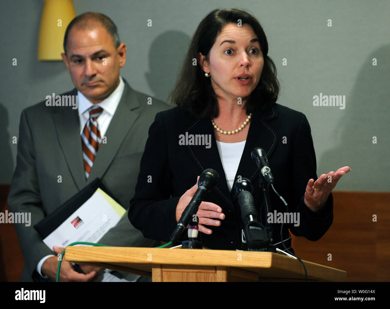 Scott faber hi-res stock photography and images - Alamy