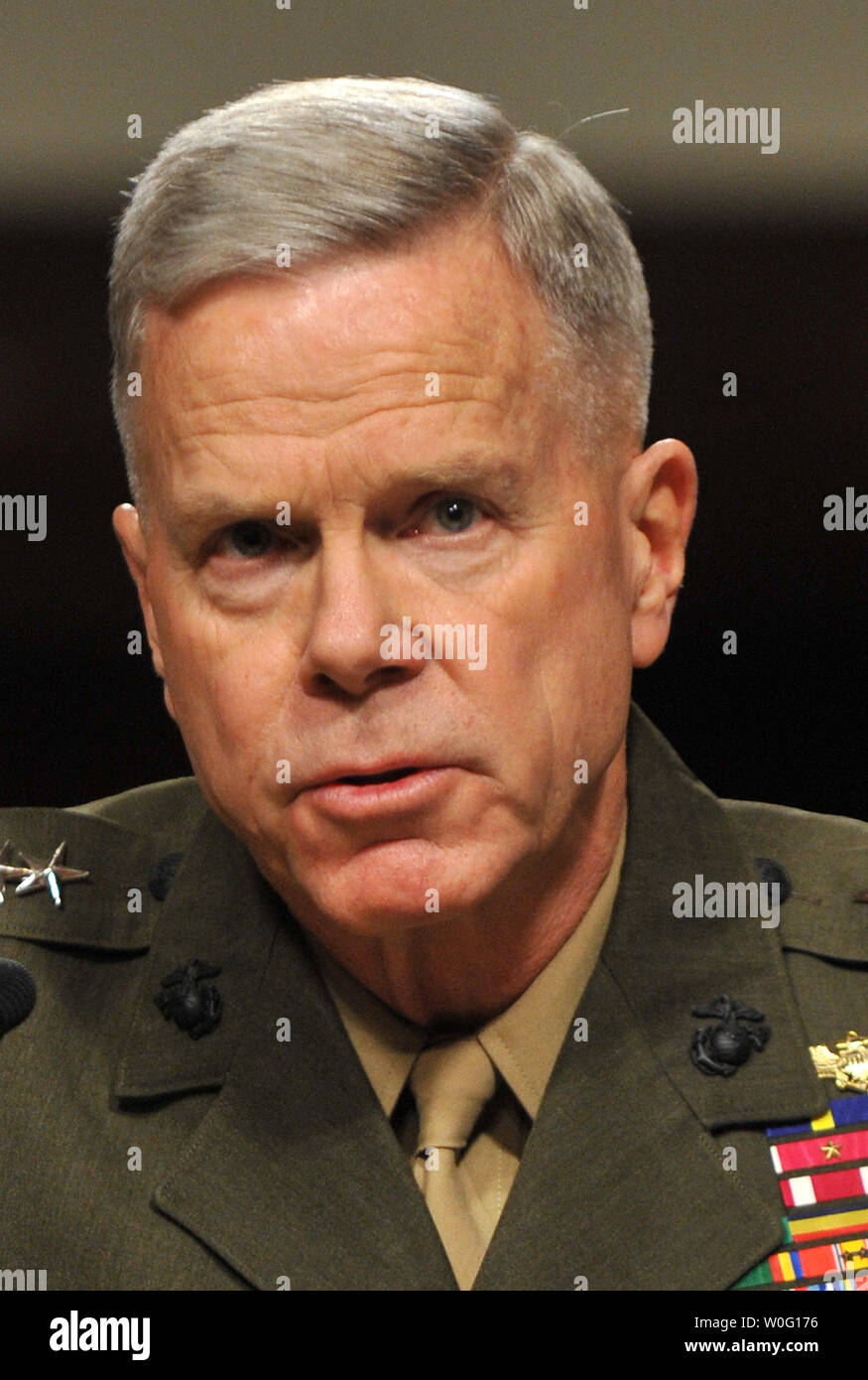 Gen. James Amos testifies before the Senate Armed Services Committee ...