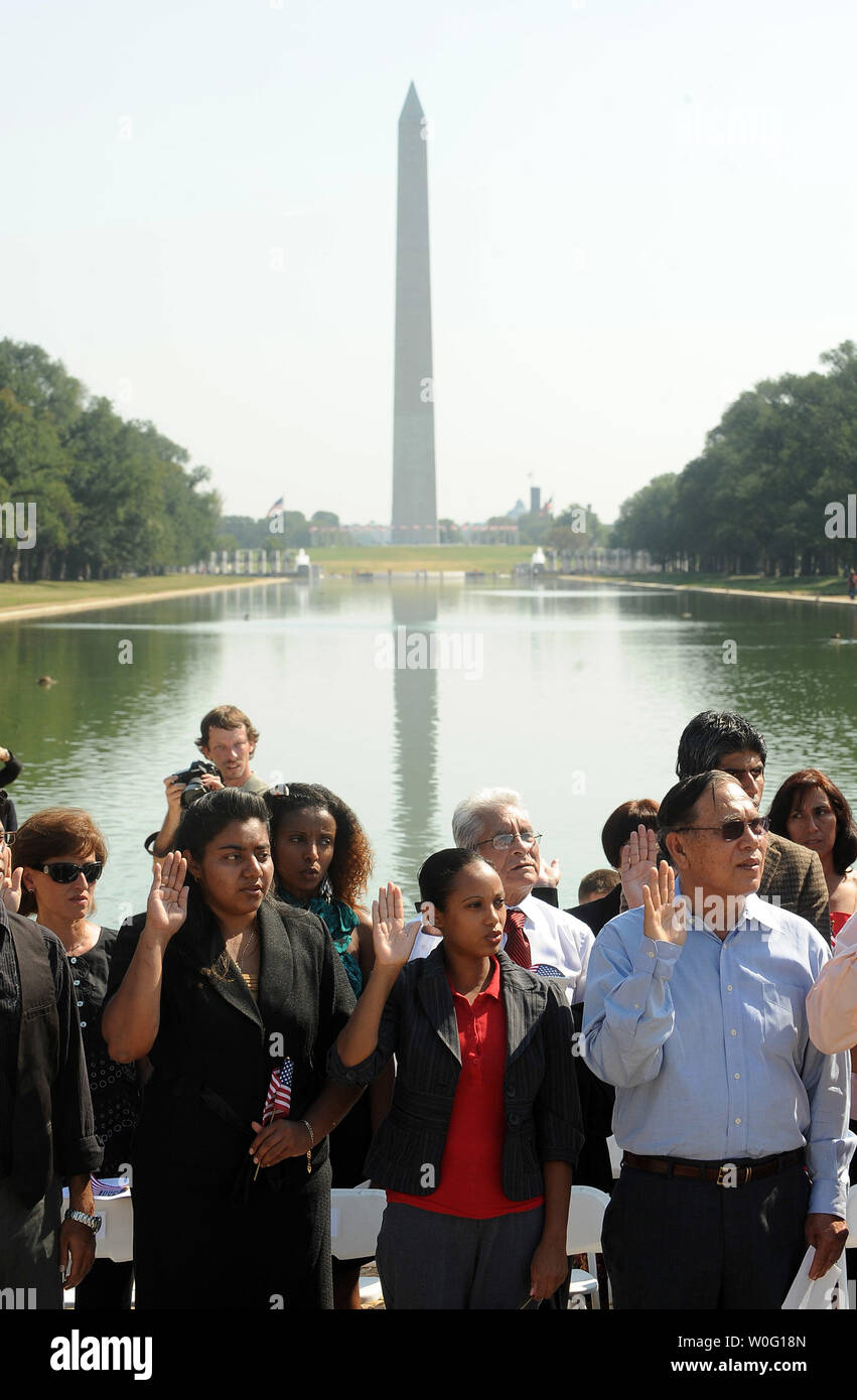 Citizenship oath washington monument hi-res stock photography and ...