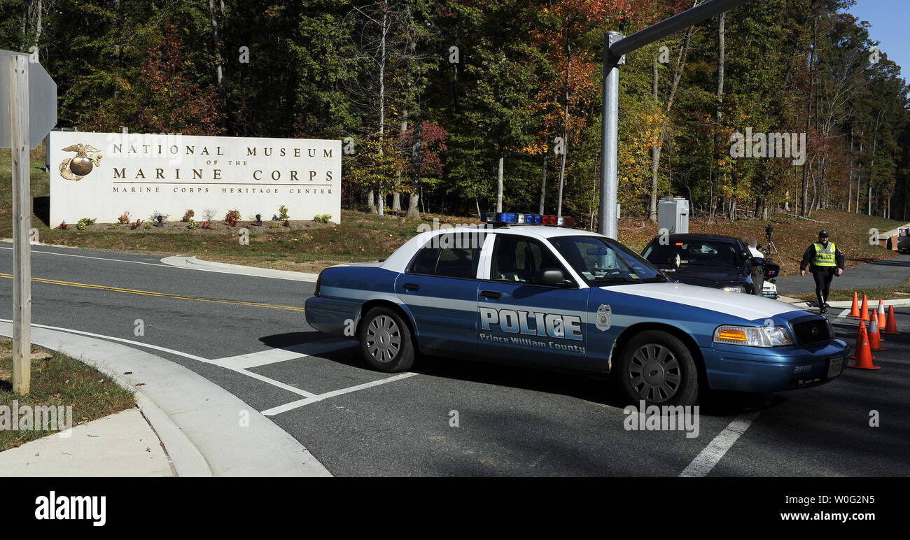 Marine corps officers hi-res stock photography and images - Alamy