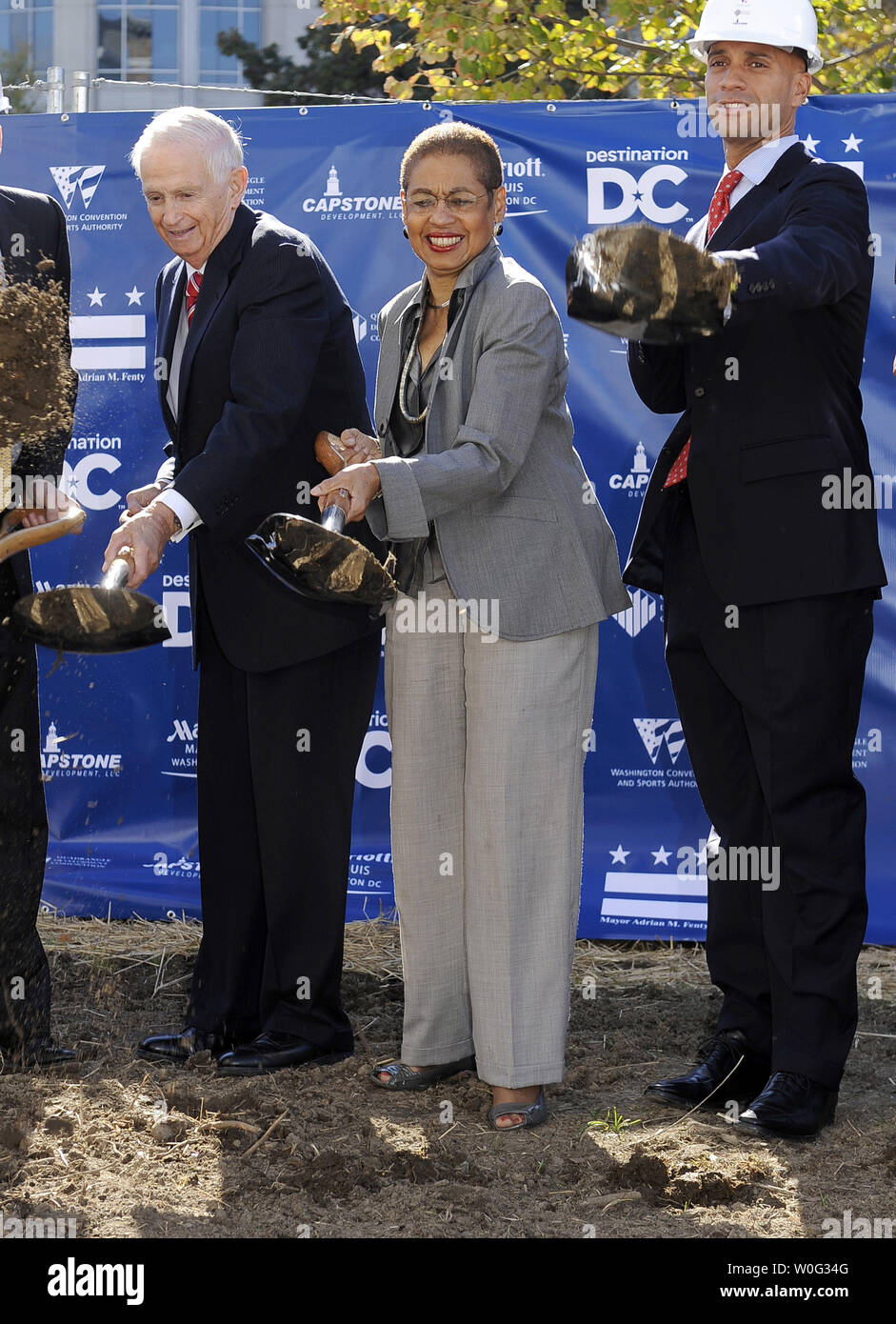J w marriott marquis hi-res stock photography and images - Alamy