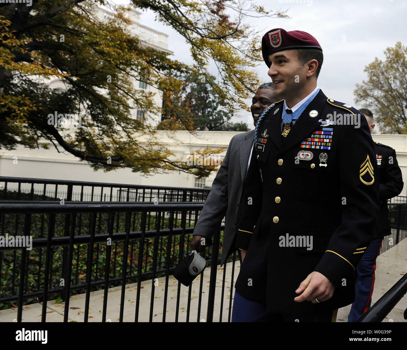 Army staff sergeant salvatore giunta hi-res stock photography and ...