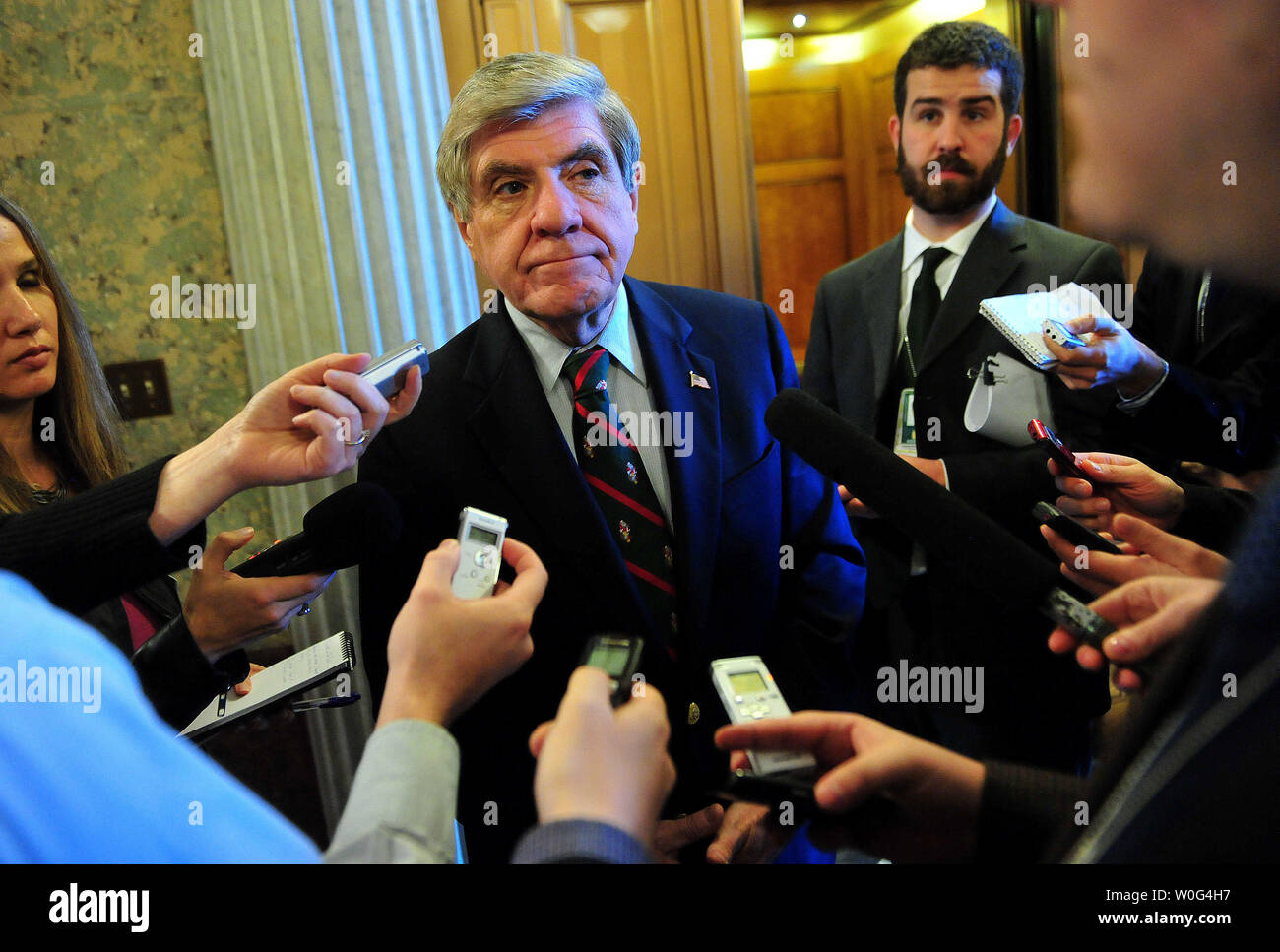 Sen. Ben Nelson (D-NE) arrives to cast his vote for the motion to ...
