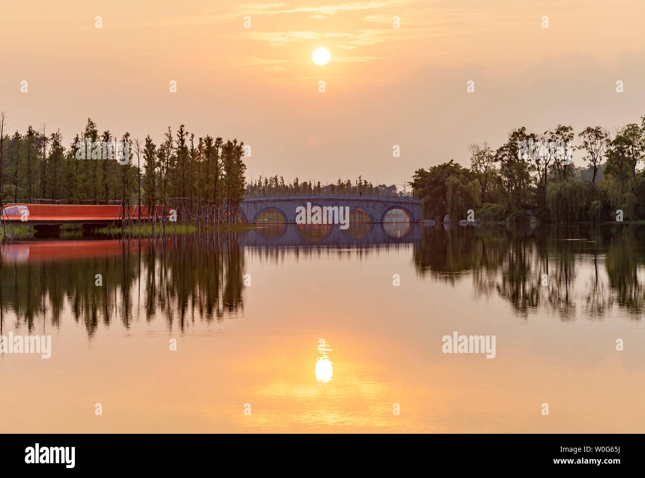 Sichuan chengdu jincheng lake hi-res stock photography and images - Alamy