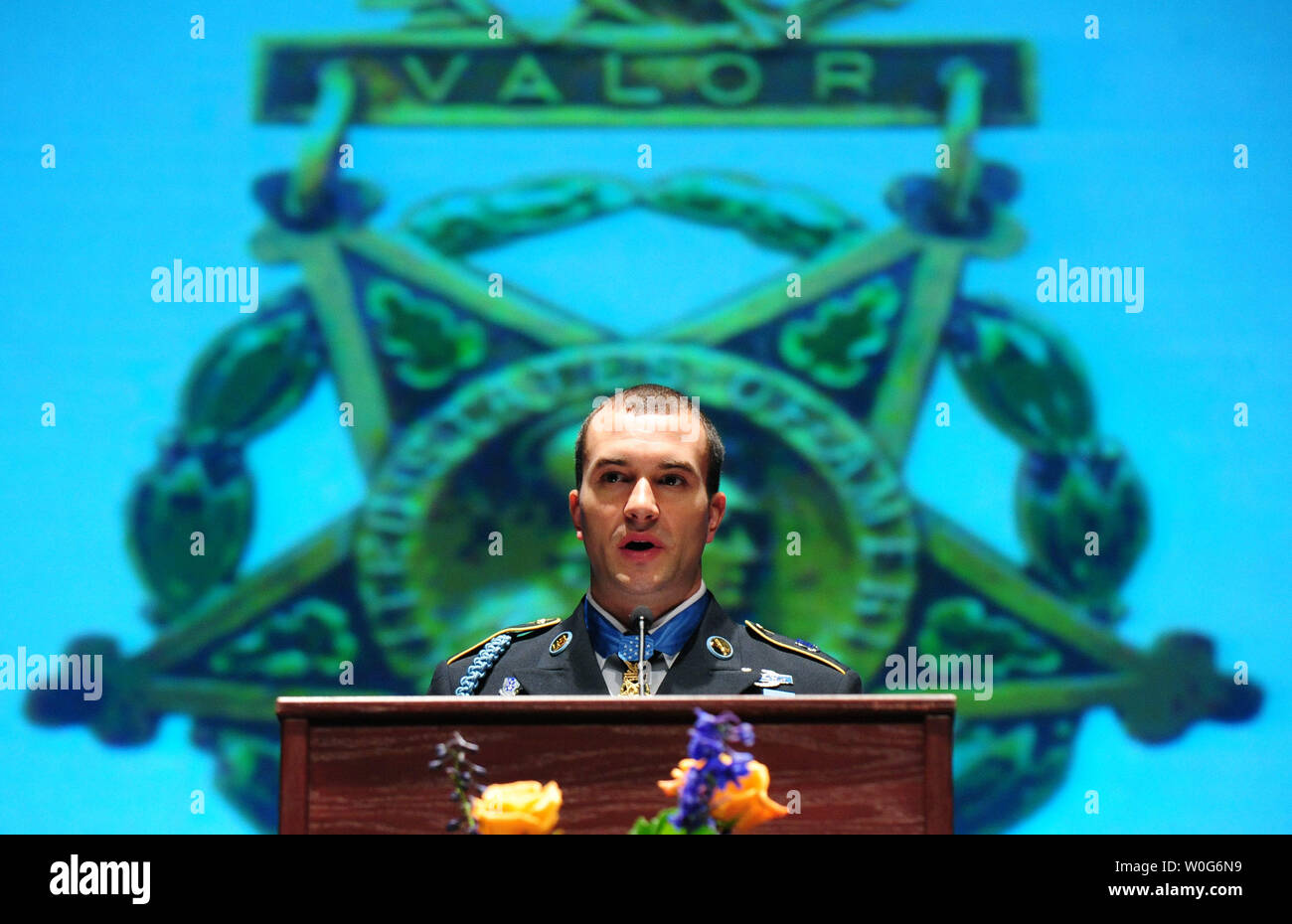 Army Staff Sgt. Salvatore A. Giunta, the Congressional Medal of Honor ...