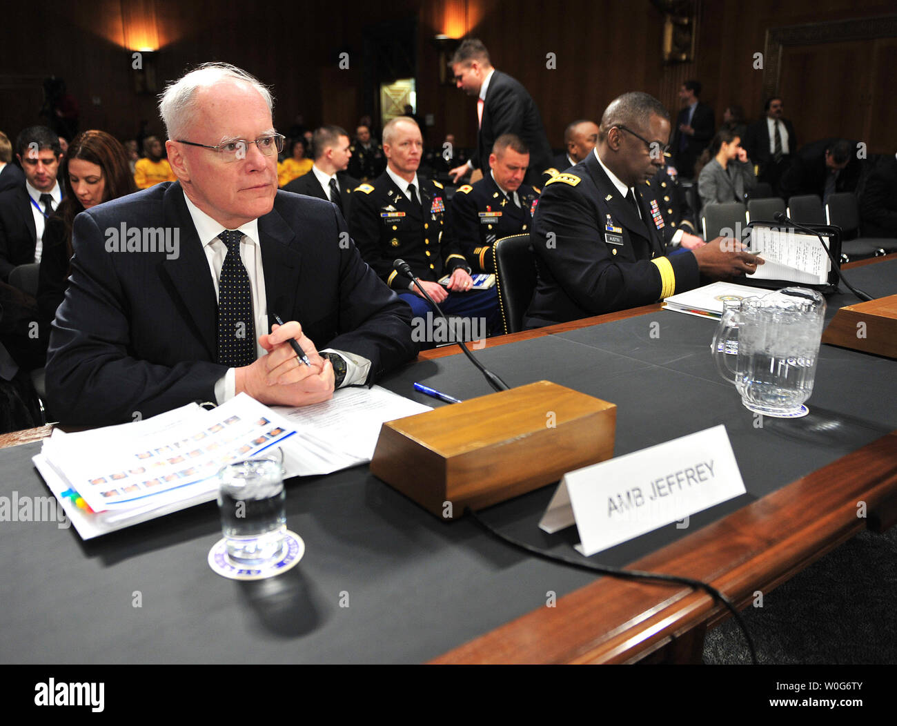 General lloyd james austin iii hi-res stock photography and images - Alamy