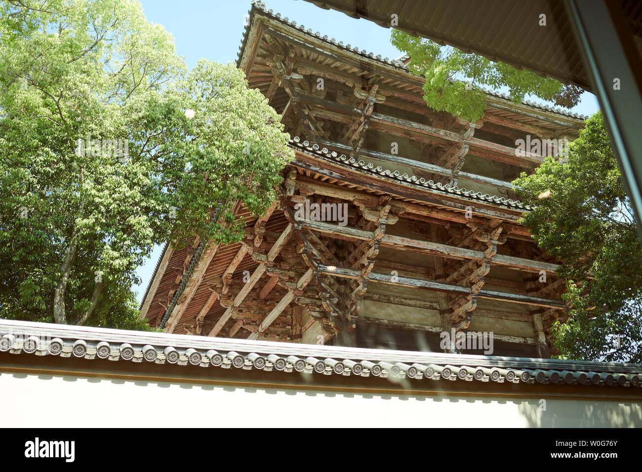 Nara temple hi-res stock photography and images - Alamy