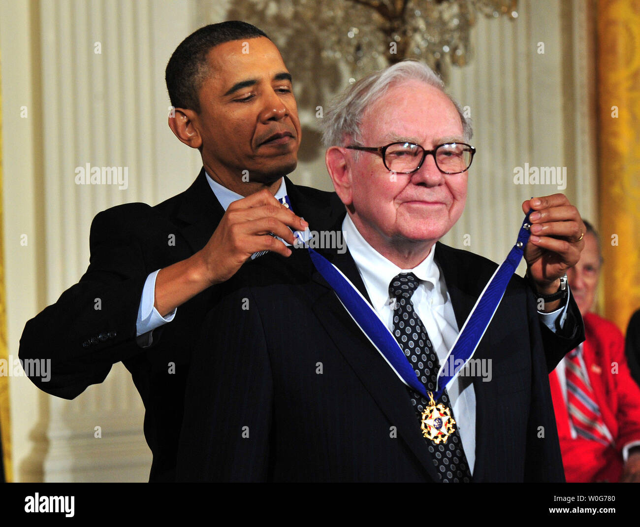 President Barack Obama awards the 2010 Presidential Medal of Freedom to ...