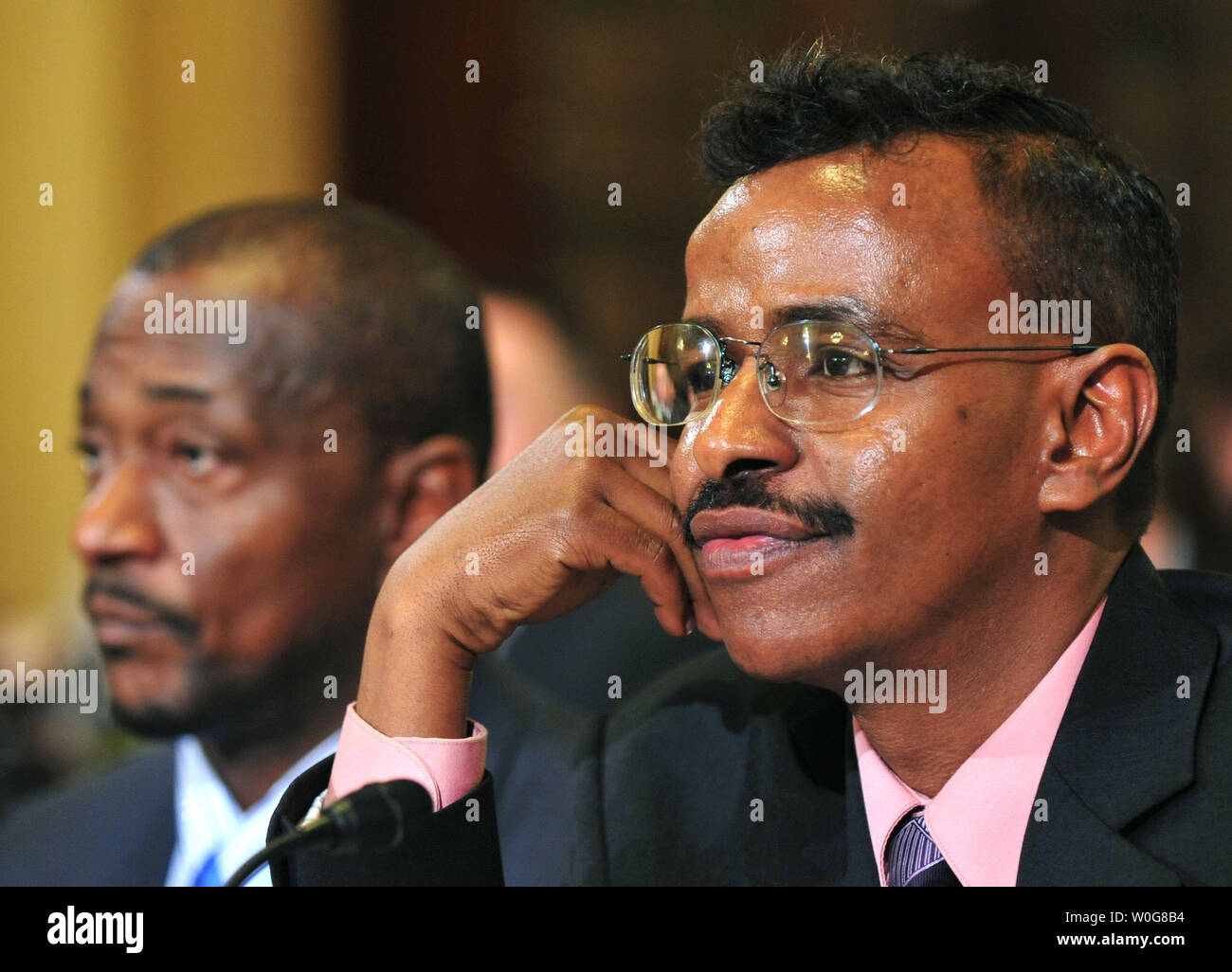 R 10 social house hi-res stock photography and images - Alamy