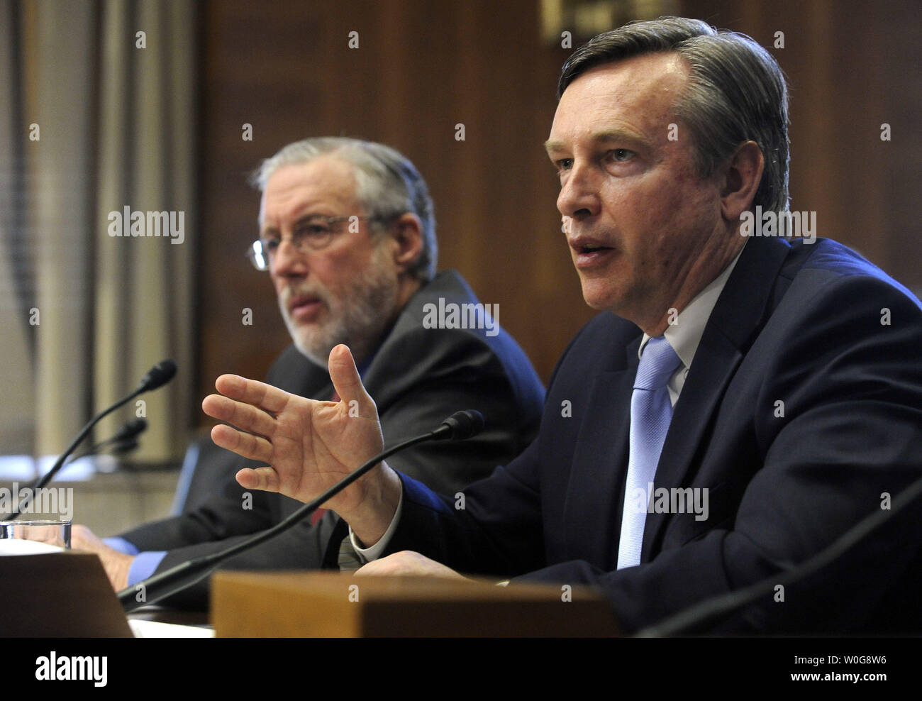 Energy regulatory office hi-res stock photography and images - Alamy