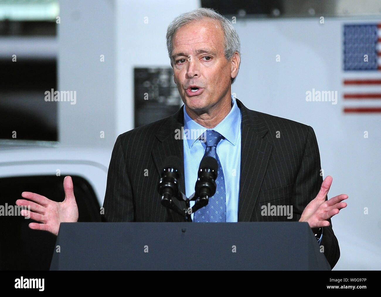 Scott davis ups hi-res stock photography and images - Alamy