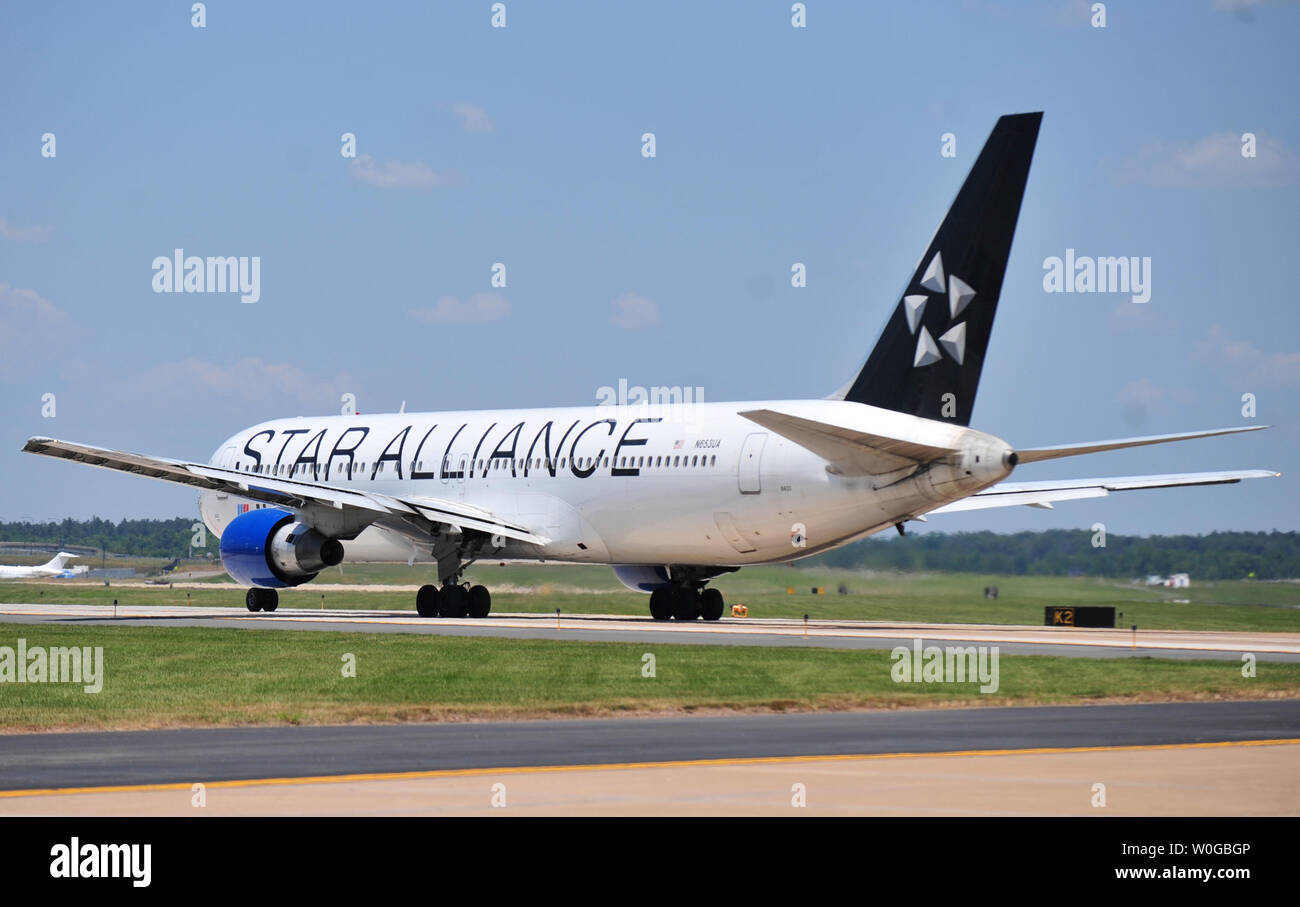 Star Alliance Airlines Logo