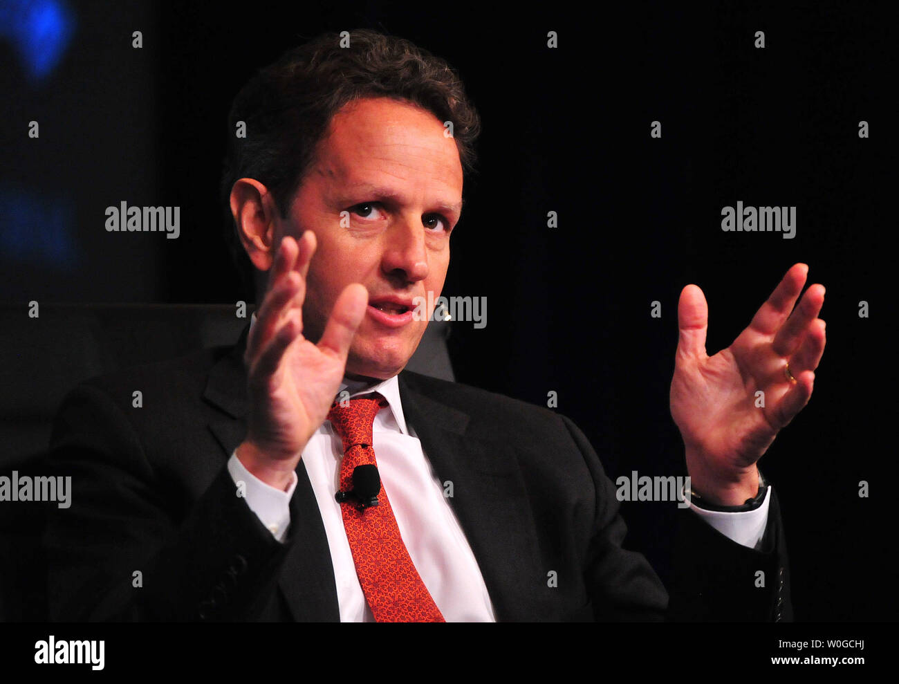 Secretary tim geithner hi-res stock photography and images - Alamy