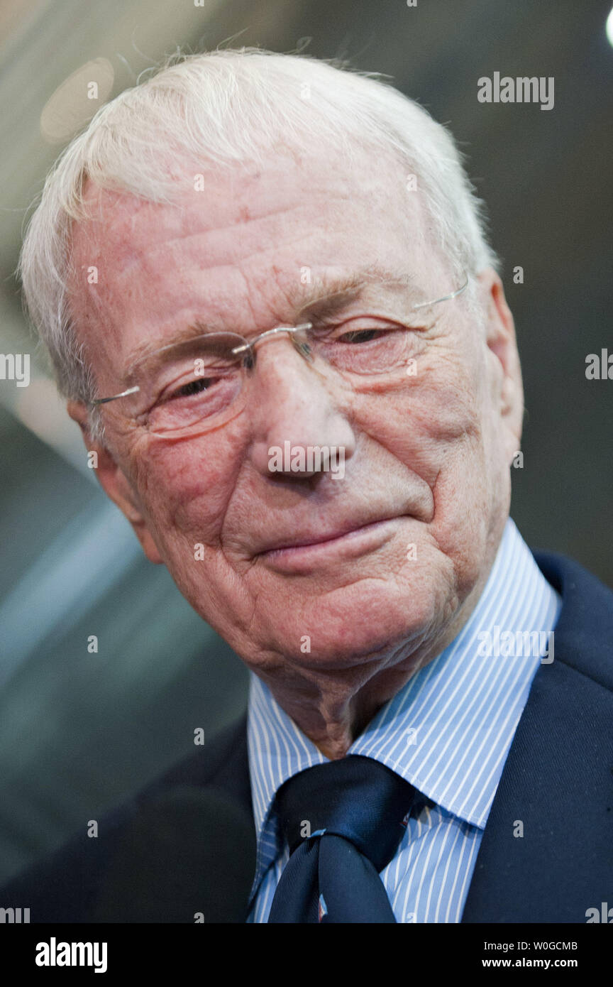 Astronaut scott carpenter hi-res stock photography and images - Alamy