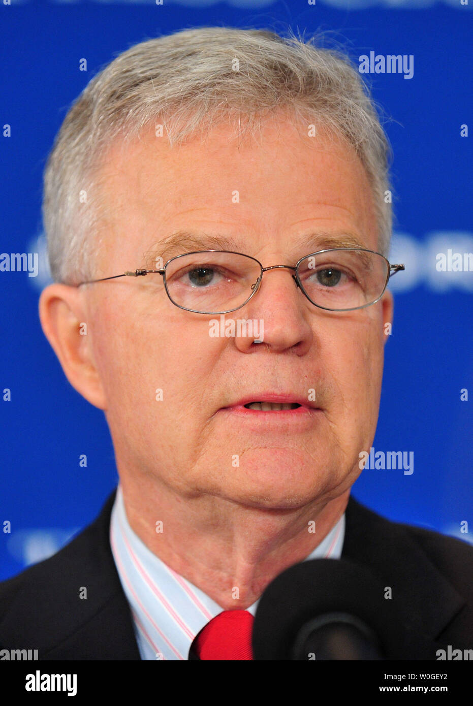 Buddy roemer hi-res stock photography and images - Alamy