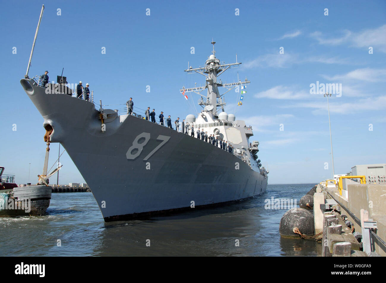 Uss mason hi-res stock photography and images - Alamy
