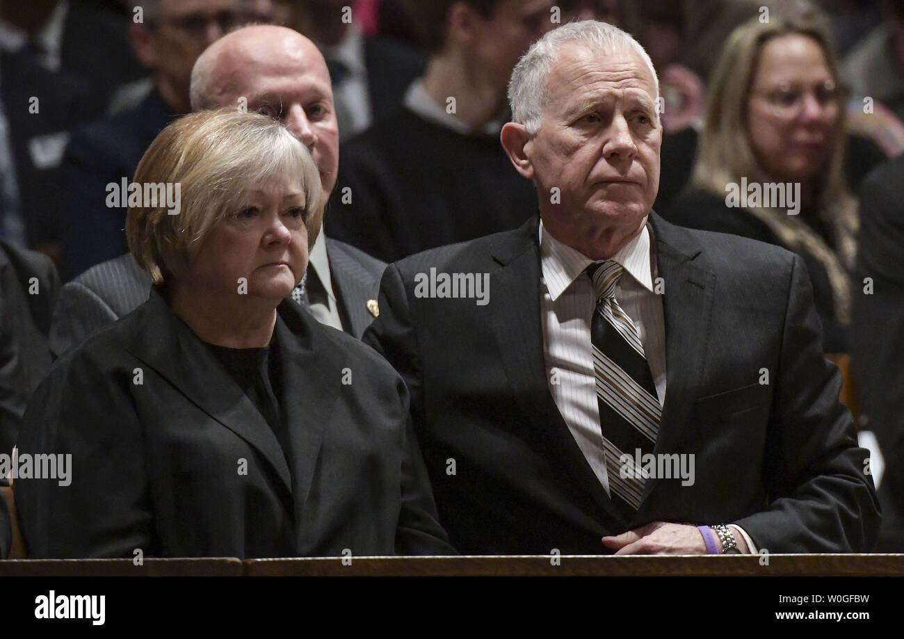 Parents of Matthew Shepard, Judy and Dennis Shepard, attend the ...