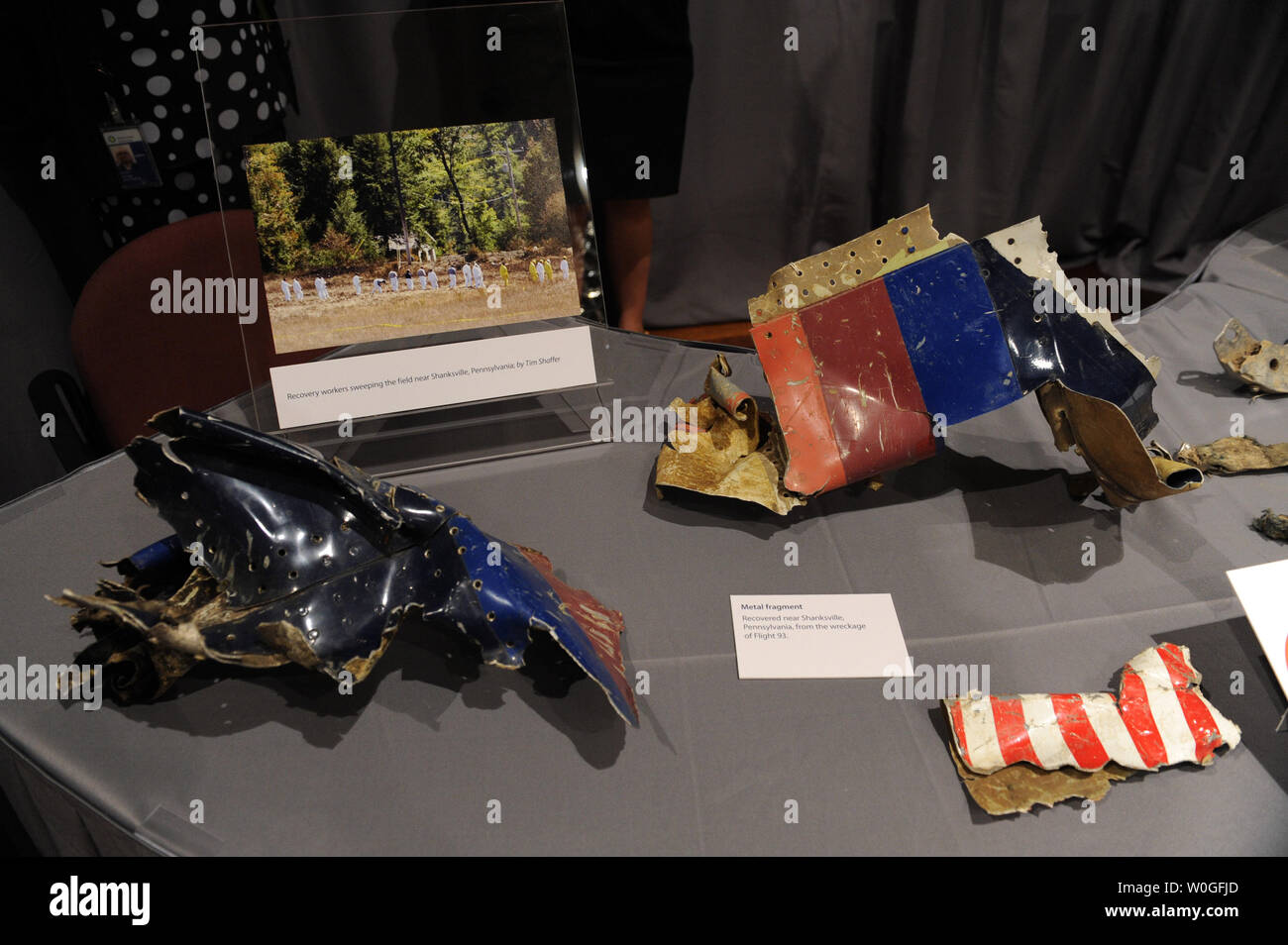 World trade center fragments hi-res stock photography and images - Alamy