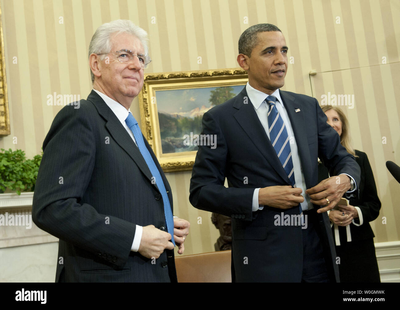 President Barack Obama meets with Italian Prime Minister Mario Monti in ...