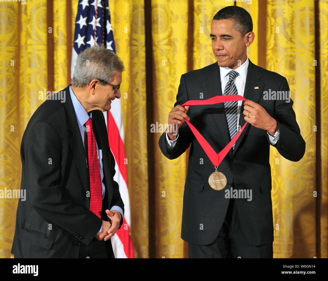 2012 ruiz hi-res stock photography and images - Alamy